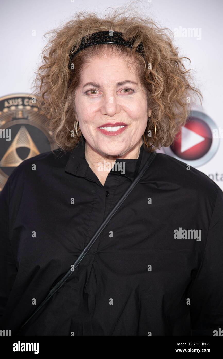 Ellen powers hi-res stock photography and images - Alamy