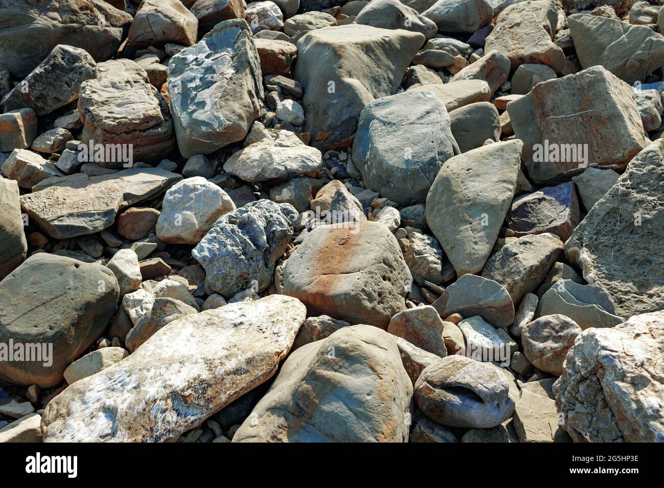 Big sharp stones texture for a background Stock Photo - Alamy