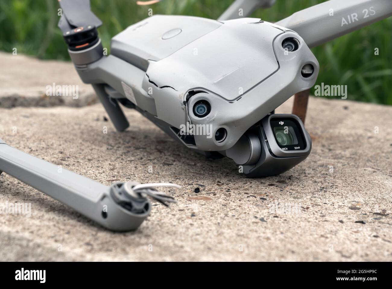 Shoot down a drone hi-res stock photography and images - Alamy