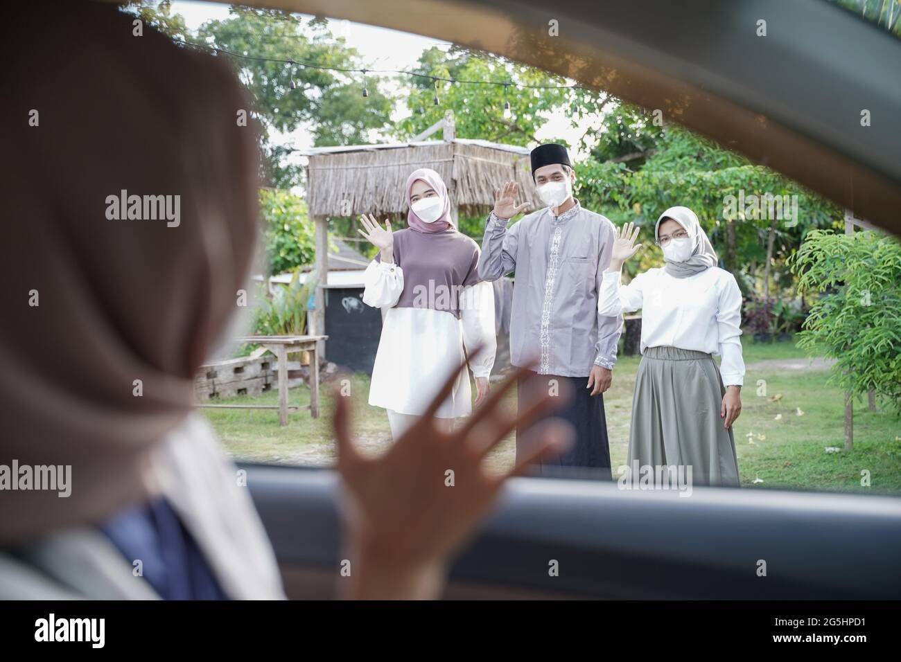 Muslim woman in hijab car hi-res stock photography and images - Alamy