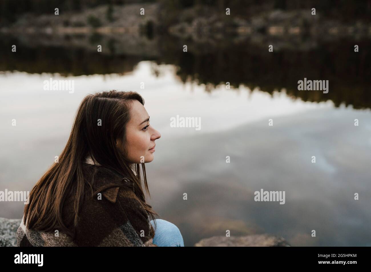 Female explorer hi-res stock photography and images - Alamy