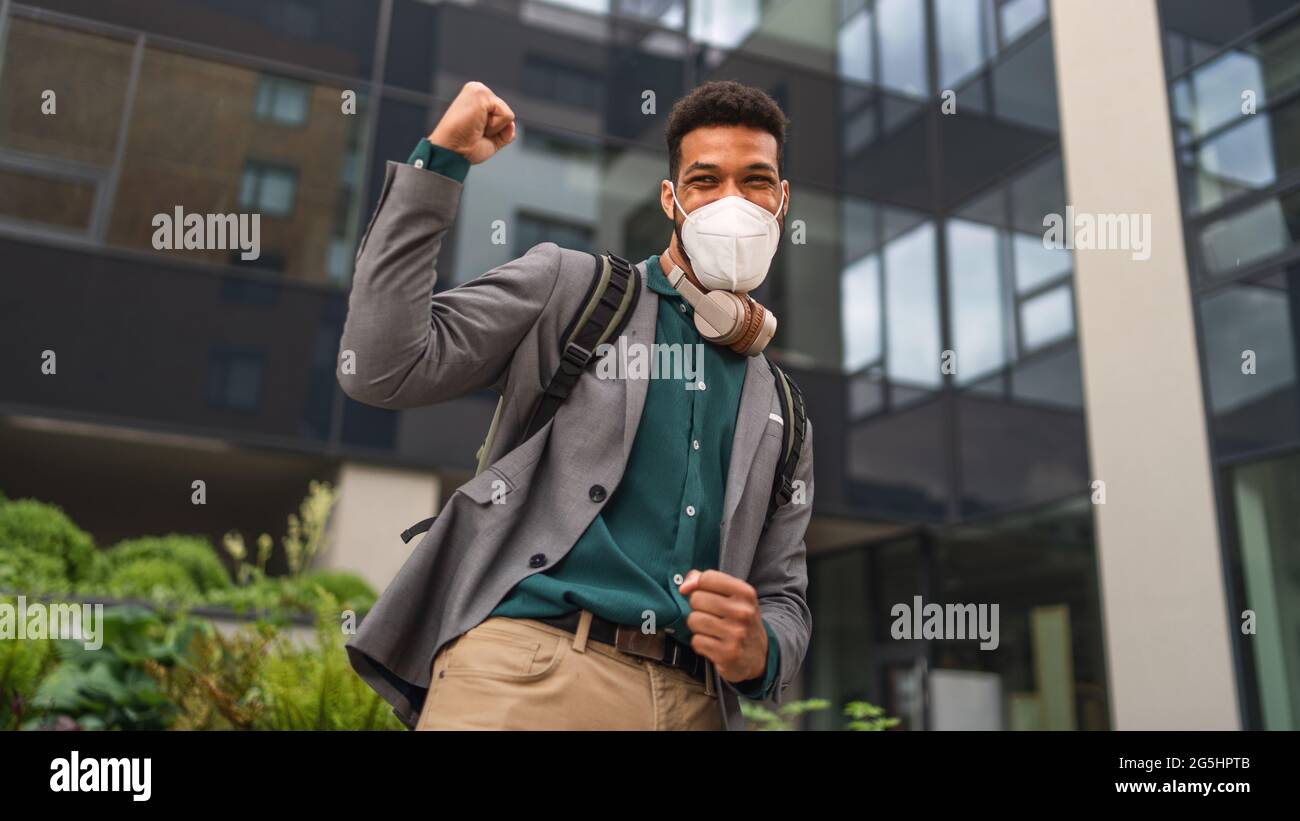 Excitement and joy hi-res stock photography and images - Alamy