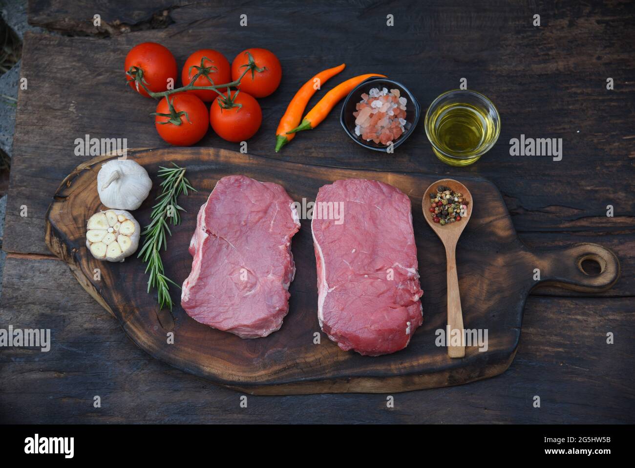 Outside beef hi-res stock photography and images - Alamy