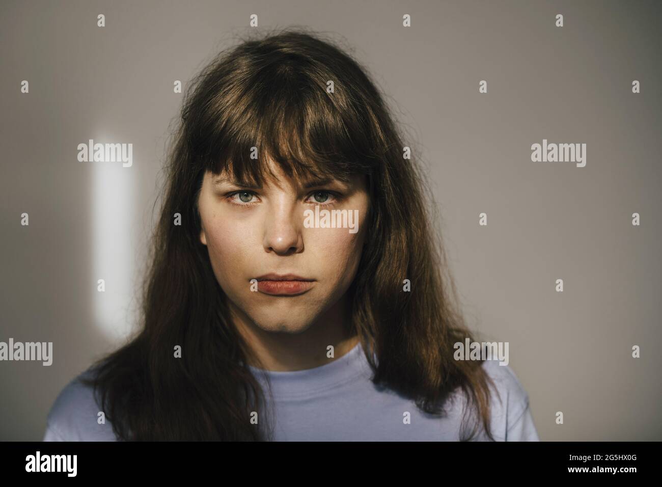 Young angry woman in hi-res stock photography and images - Alamy