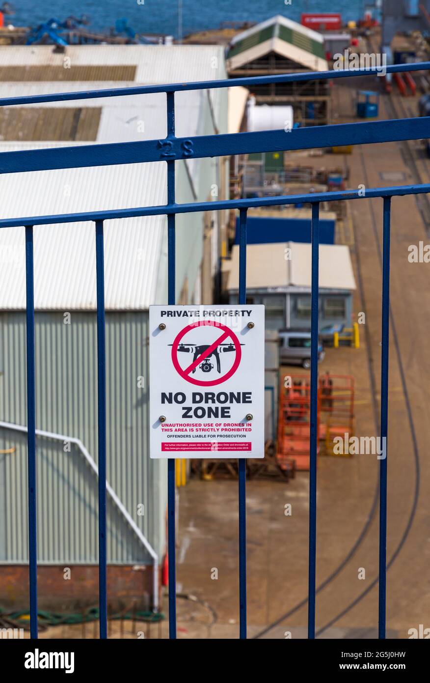 Drone prohibited areas hi-res stock photography and images - Alamy