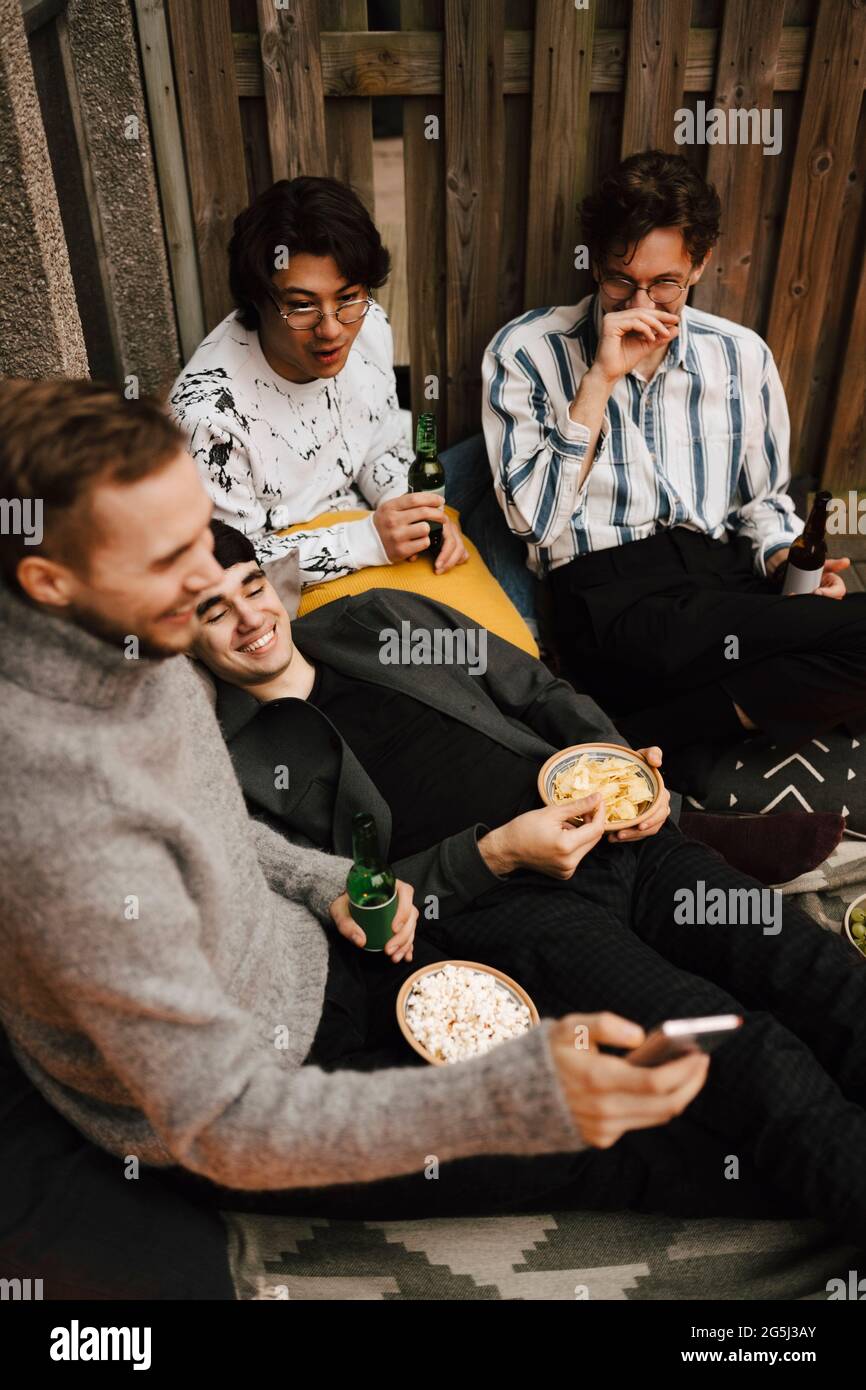 People on balcony high angle hi-res stock photography and images - Alamy