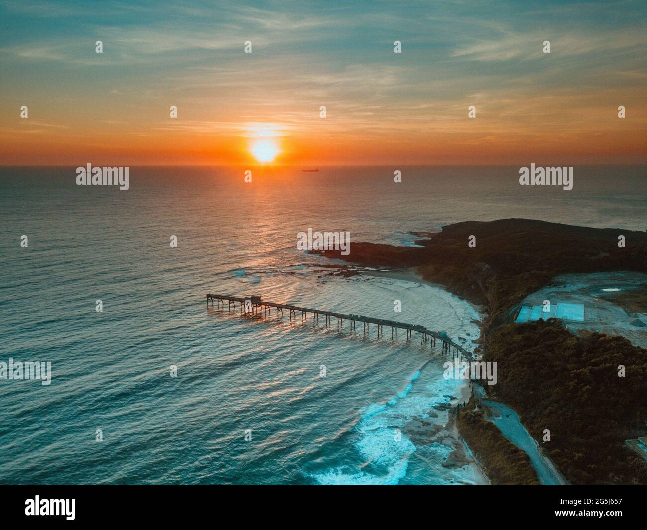 Catherine hill bay pier hi-res stock photography and images - Alamy
