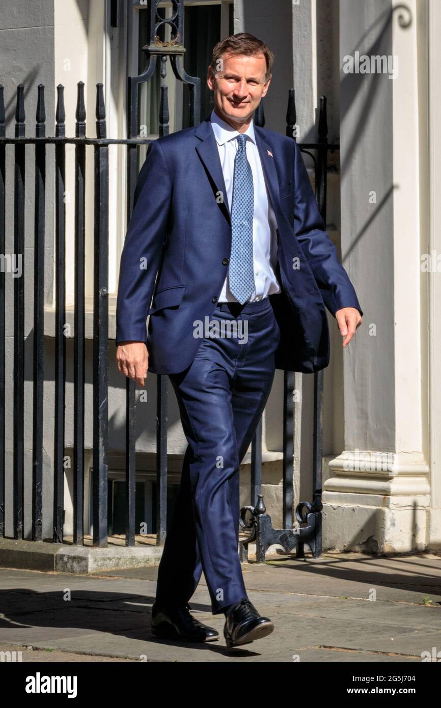 Former health secretary jeremy hunt hi-res stock photography and images ...