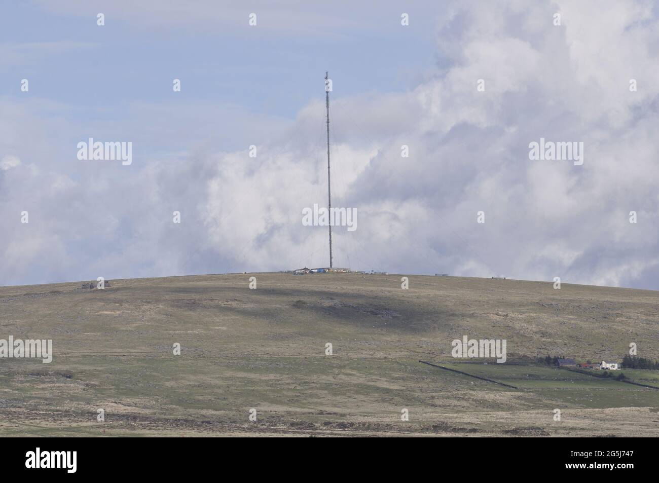 North hessary tor transmitter hi-res stock photography and images - Alamy