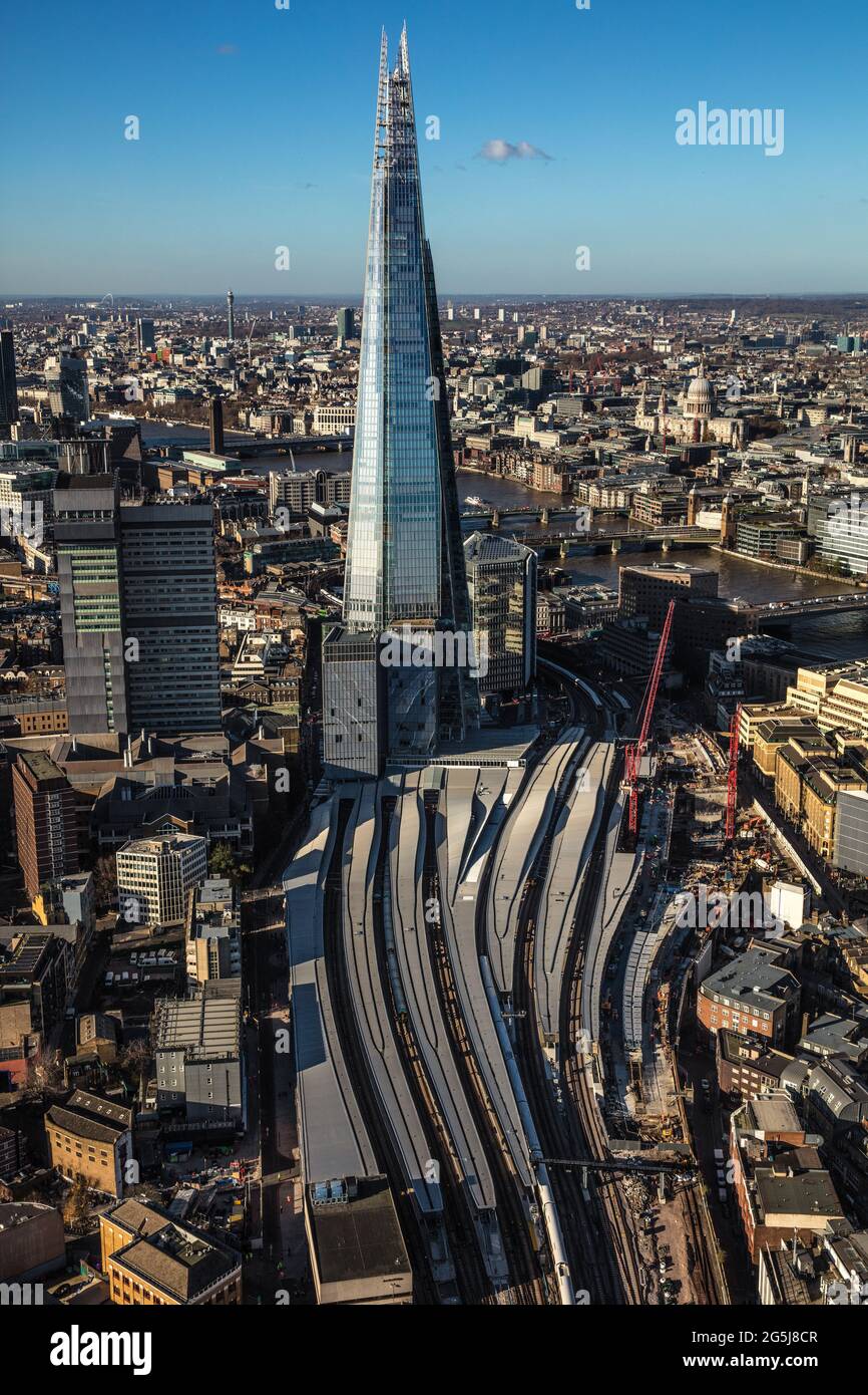 Aerial view of the shard hi-res stock photography and images - Alamy