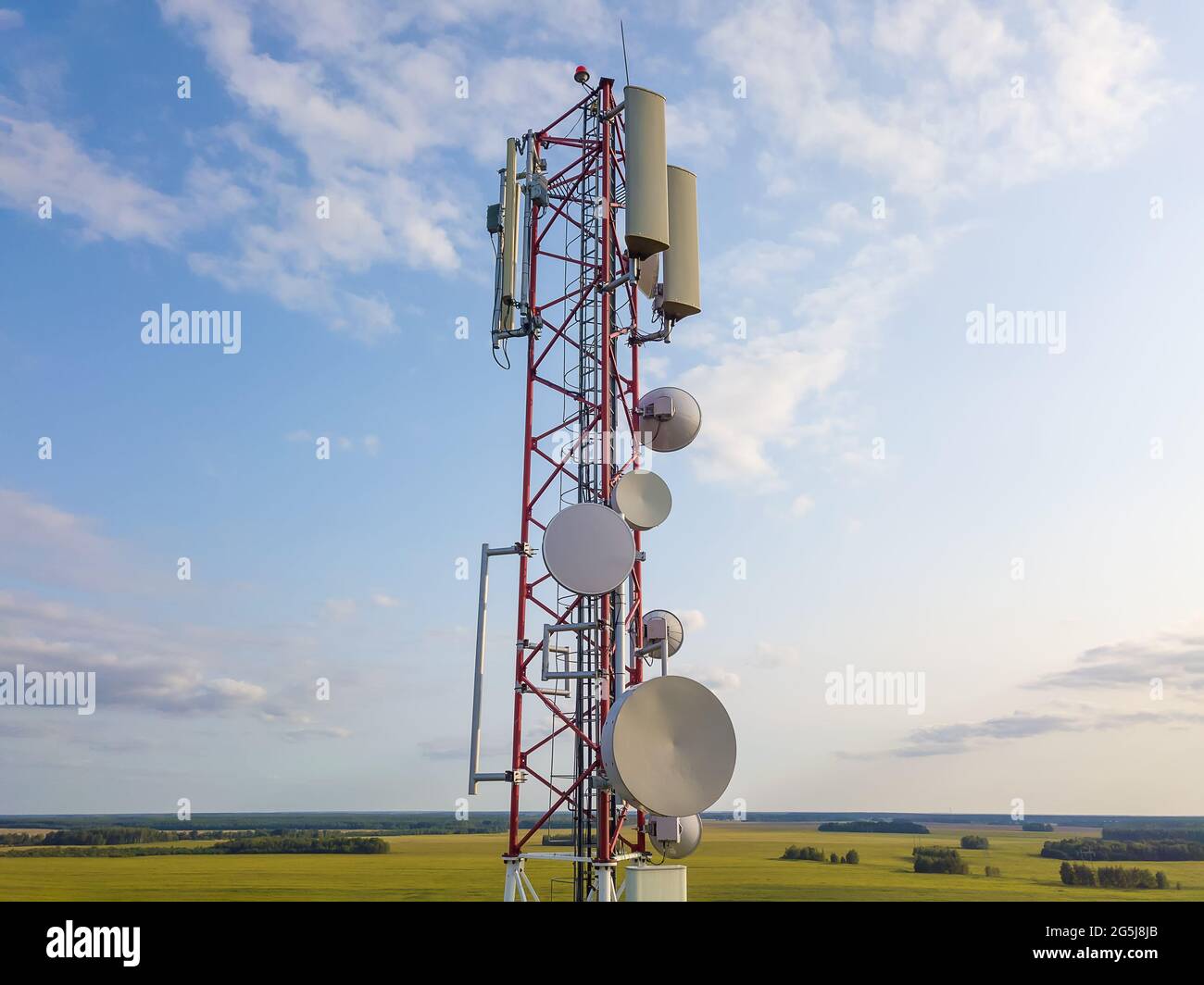 High frequency antenna from hi-res stock photography and images - Alamy