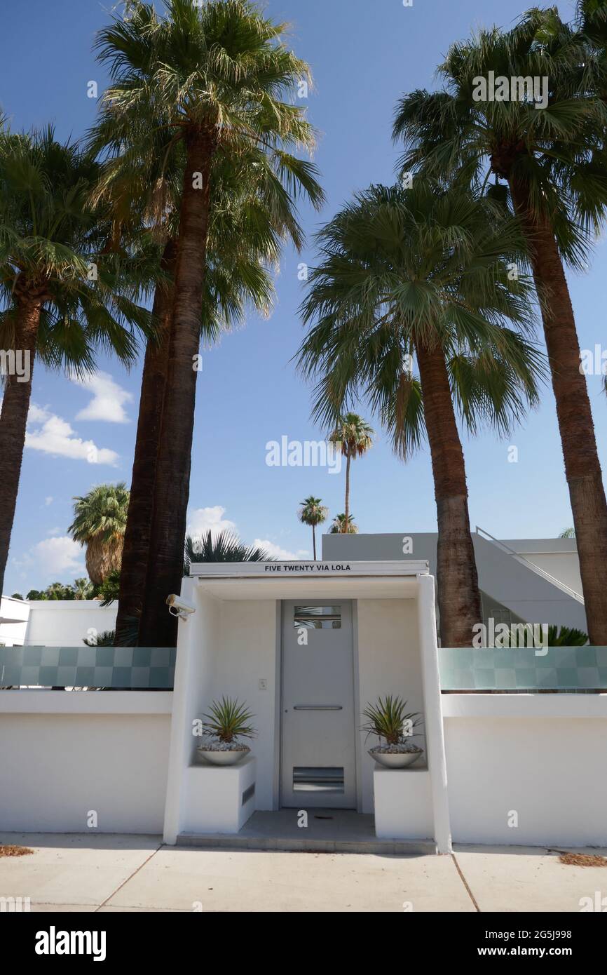 Miami vice house hi-res stock photography and images - Alamy