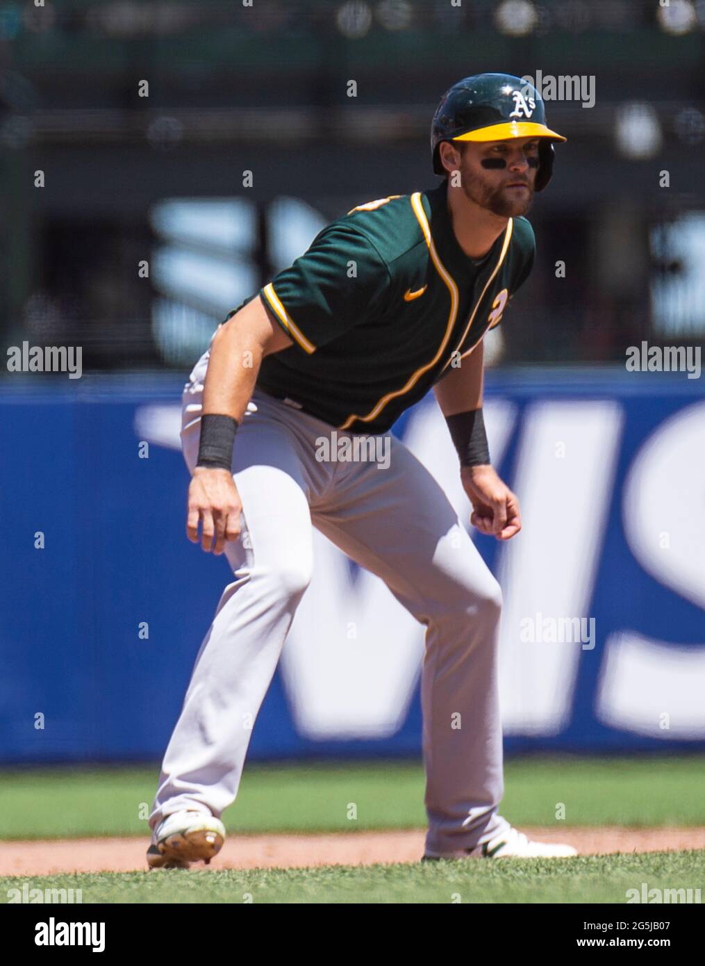 Third baseman hi-res stock photography and images - Alamy