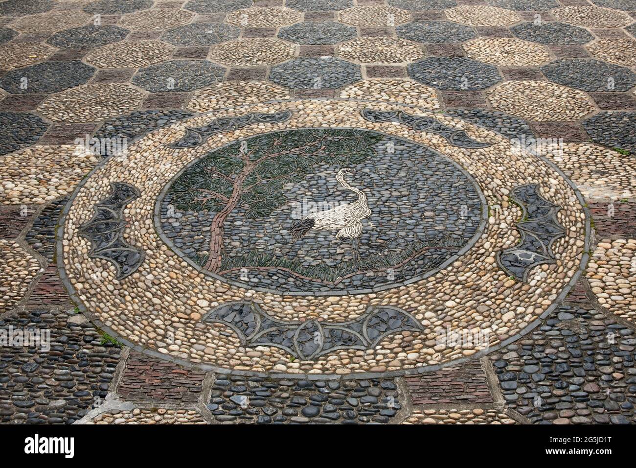 Patio pebbles hi-res stock photography and images - Alamy