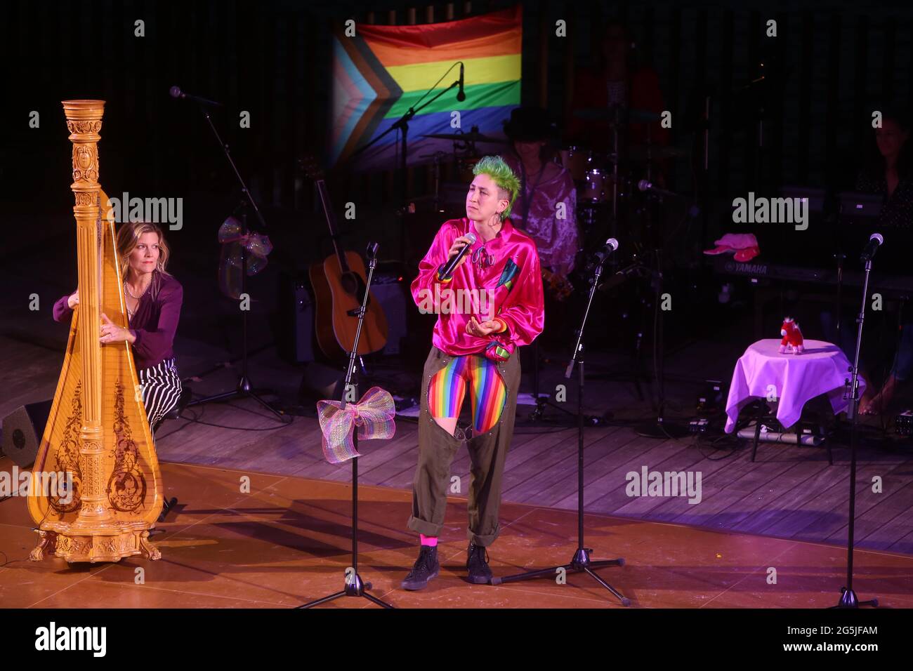 Jo lampert hi-res stock photography and images - Alamy