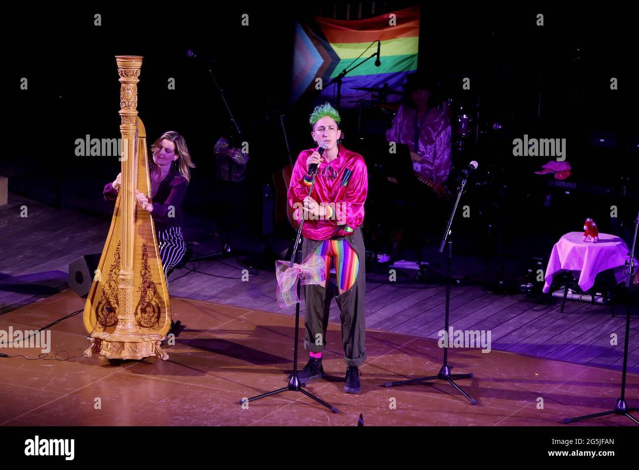 Jo lampert hi-res stock photography and images - Alamy