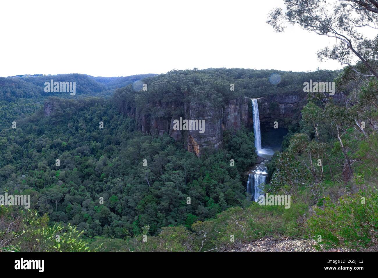 Beautiful flowing waterfall River in Fitzroy Falls in Bowral NSW ...