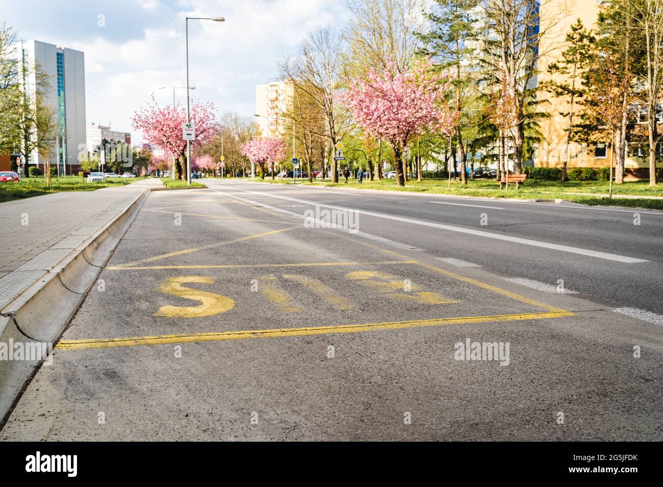 Empty main road hi-res stock photography and images - Alamy