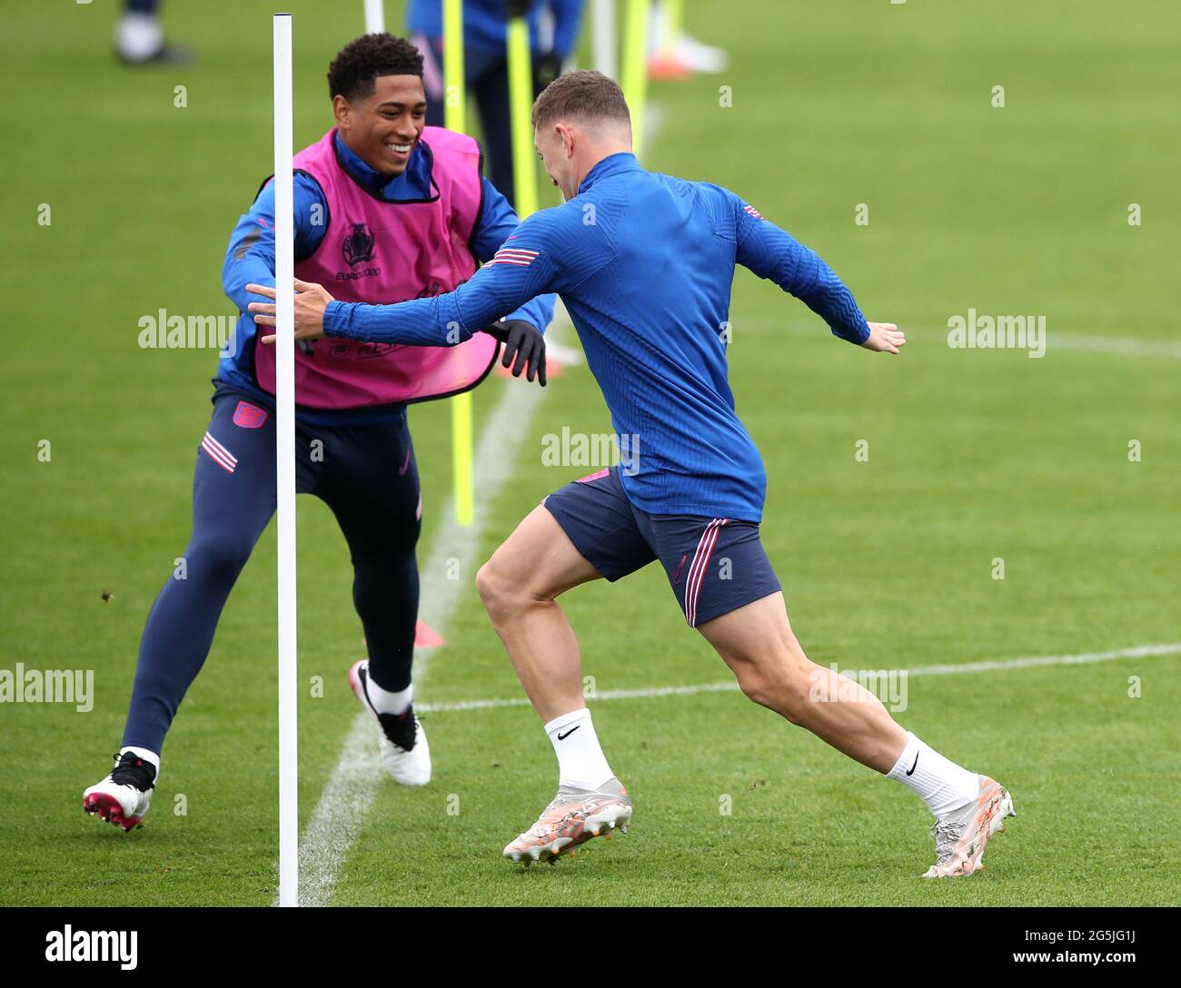 Jude bellingham england 2020 hi-res stock photography and images - Alamy
