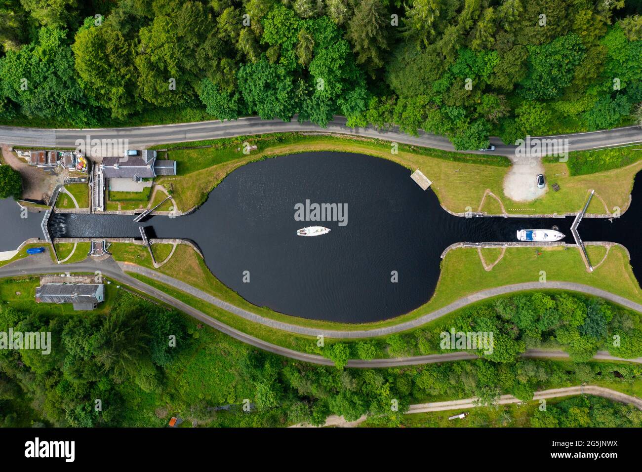 Birds eye view of a canal uk hi-res stock photography and images - Alamy