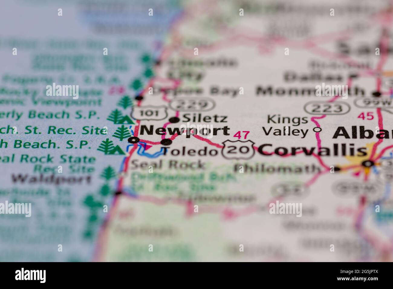 Map of newport oregon hi-res stock photography and images - Alamy