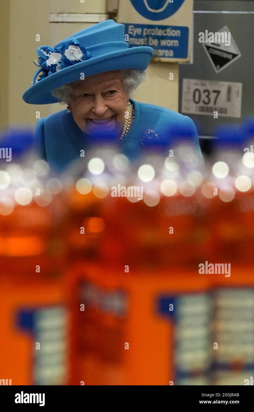 Queen Elizabeth II during a visit to AG Barr's factory in Cumbernauld ...