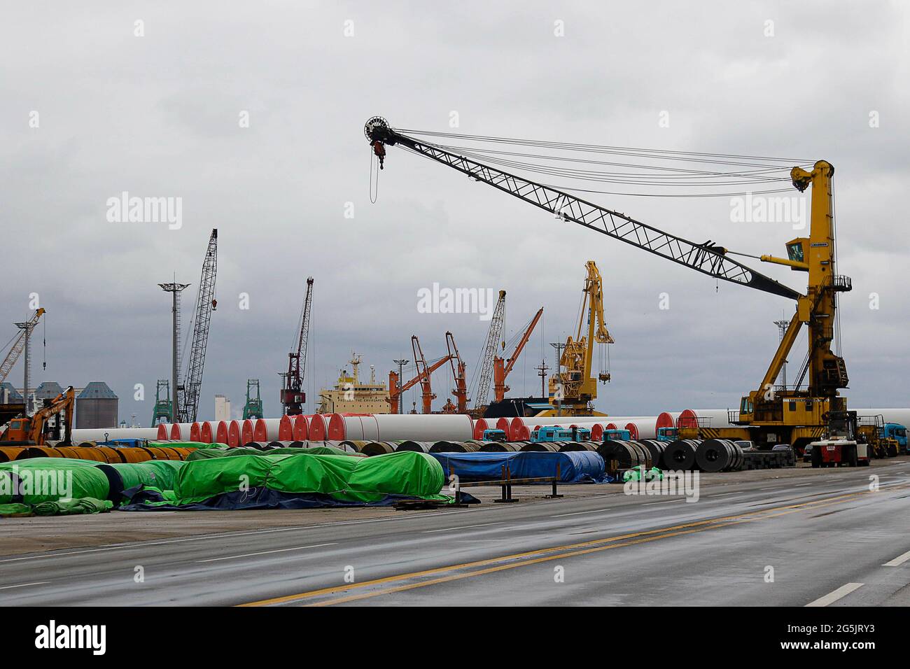 Pohang iron and steel co hi-res stock photography and images - Alamy