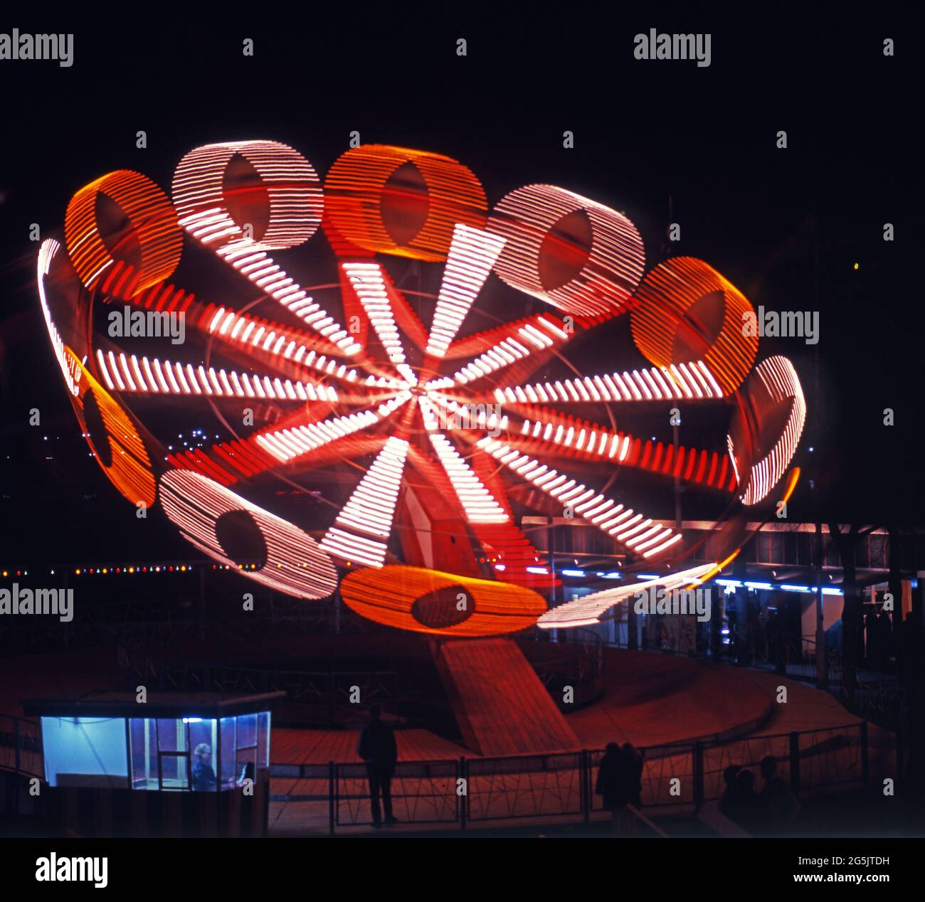 Circular carousel hi-res stock photography and images - Alamy