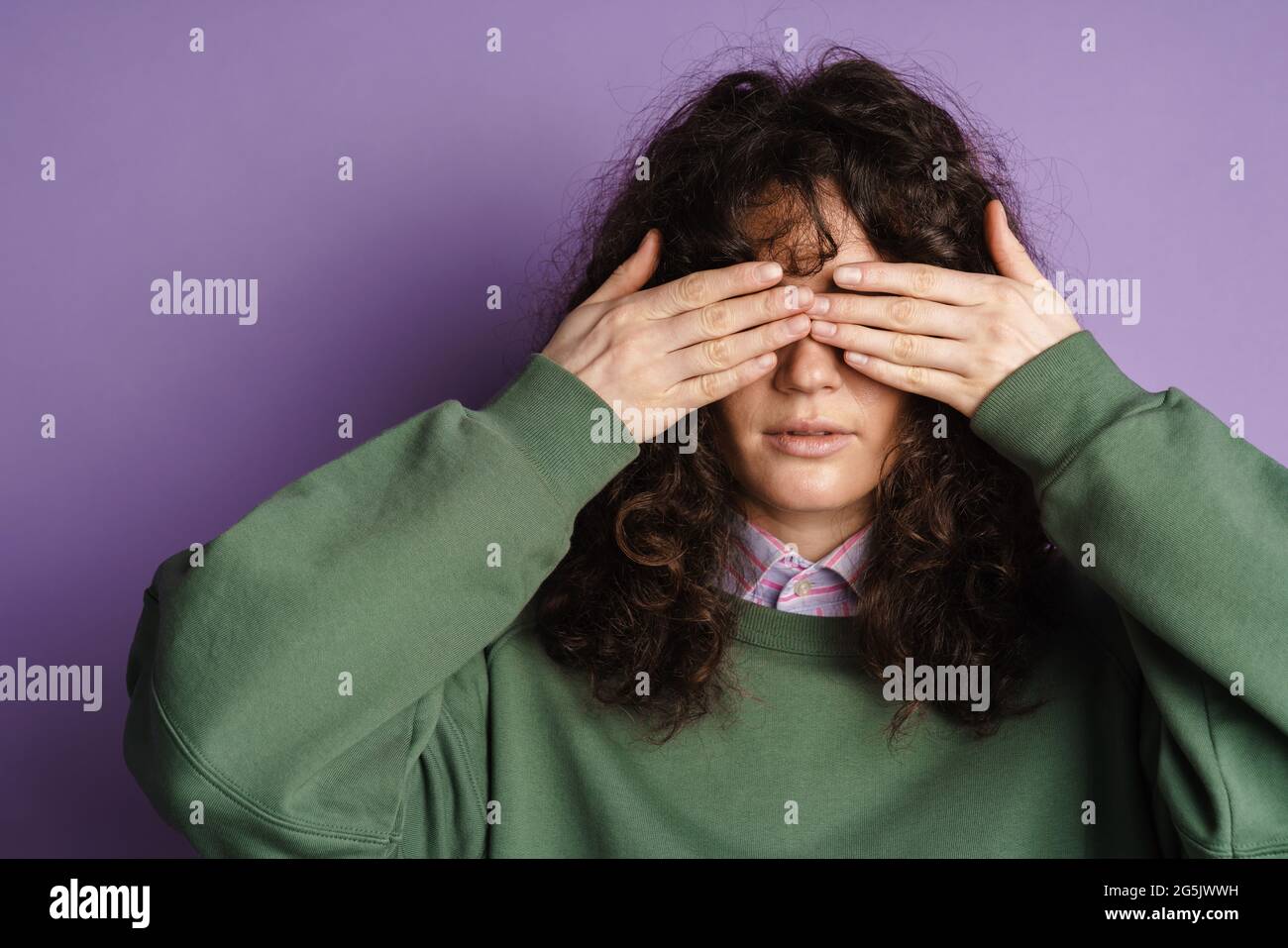 Brooding eyes hi-res stock photography and images - Alamy