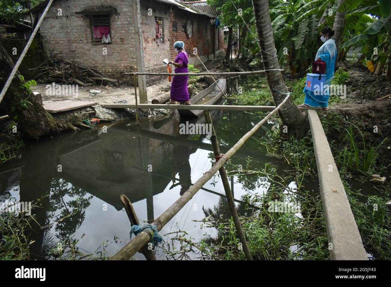 Pulse polio hi-res stock photography and images - Alamy