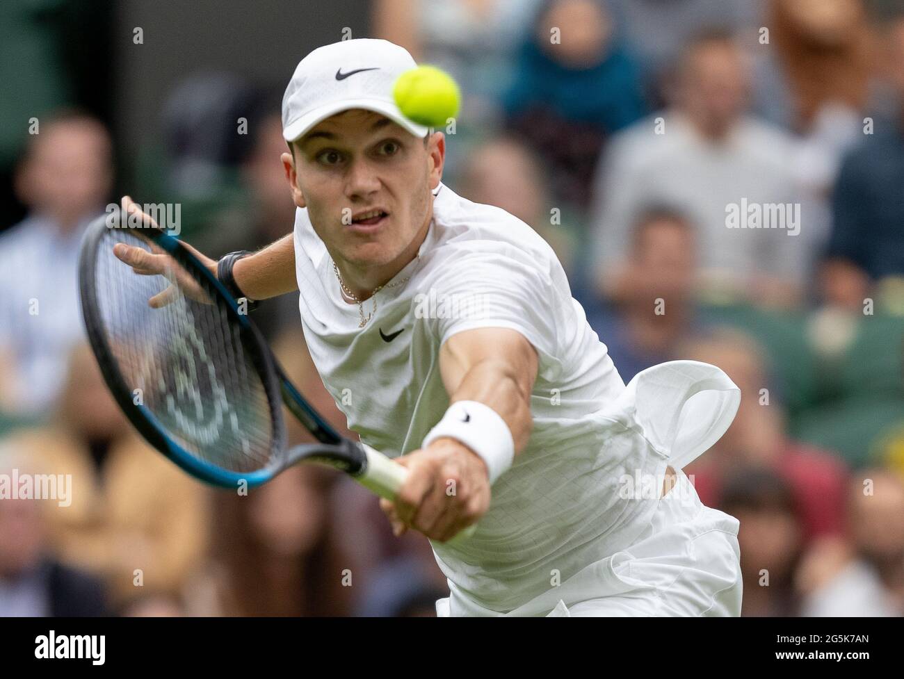 Jack draper wimbledon novak hi-res stock photography and images - Alamy