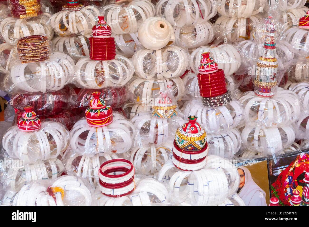 Kolkata, West Bengal, India - October 16th 2018 : Traditional bangles ...