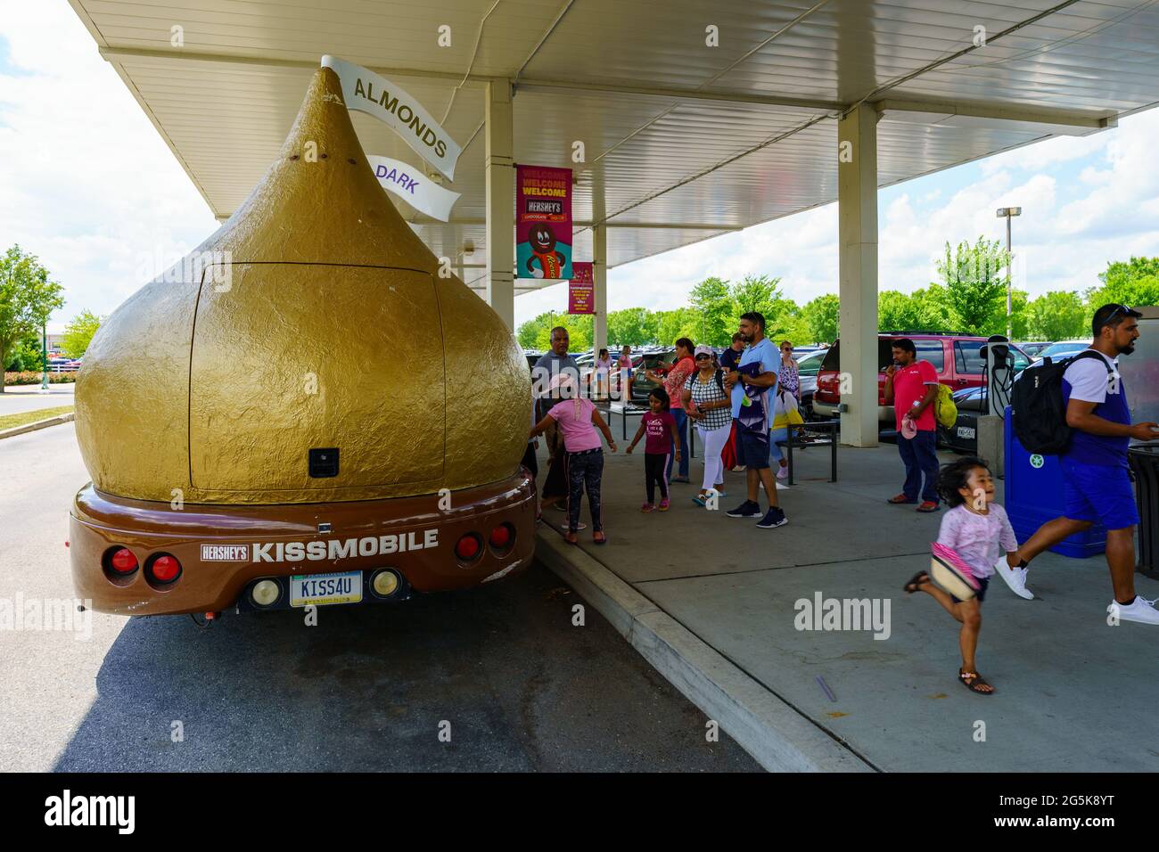 Hershey, PA, USA – June 27, 2021: Visitors take photos of the Hershey ...