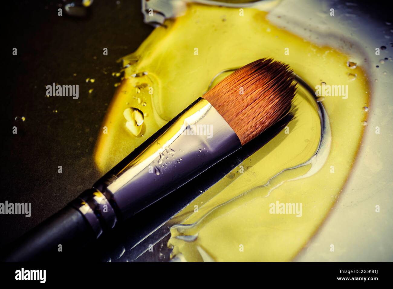Paint brushes ready hi-res stock photography and images - Alamy