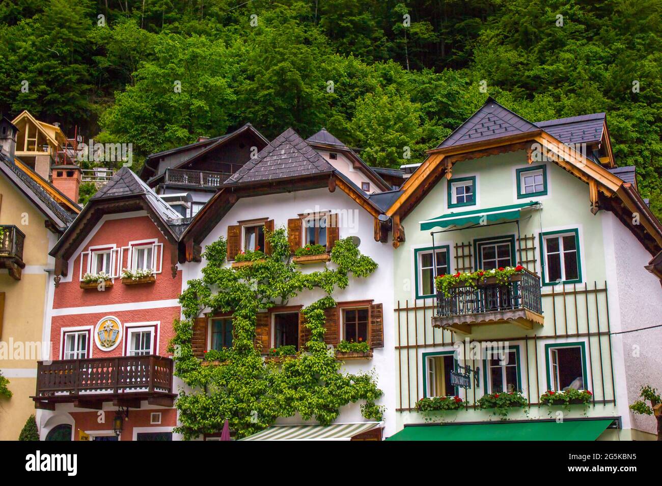famous Hallstatt mountain village - colorful and picturesque buildings ...