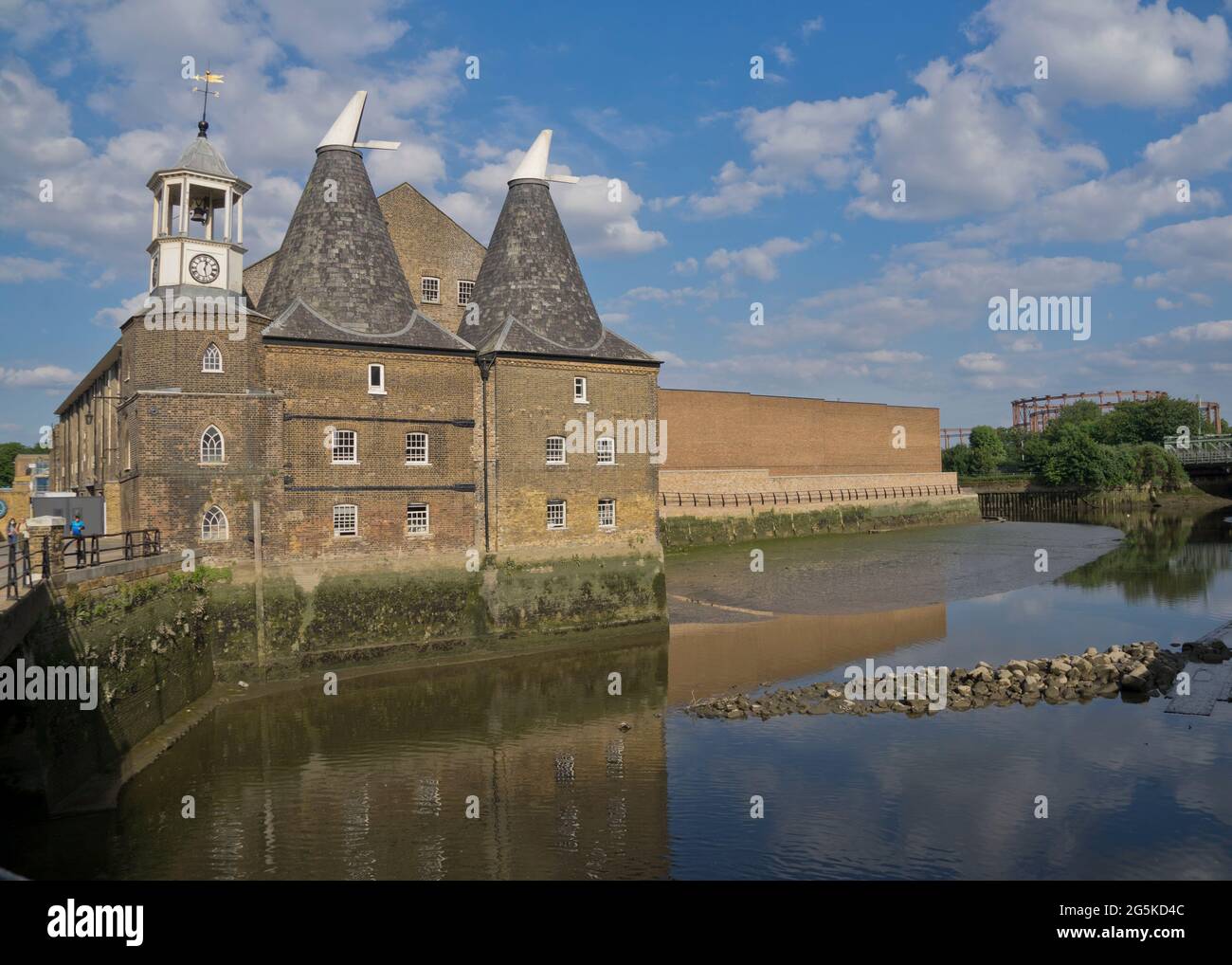 View of traditional converted oast houses by Lee river canal at Three ...