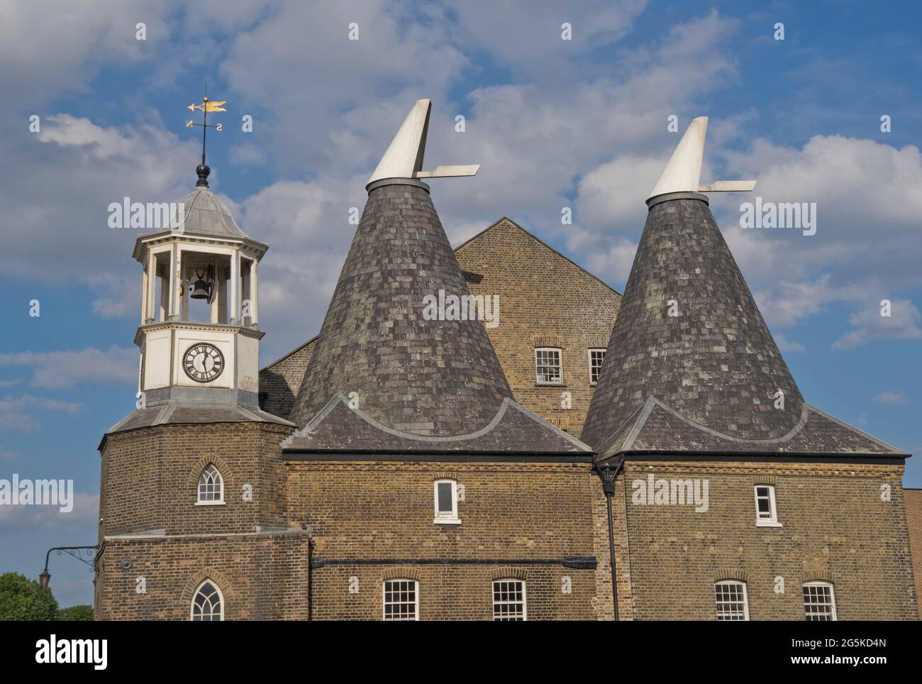 View of traditional converted oast houses by Lee river canal at Three ...