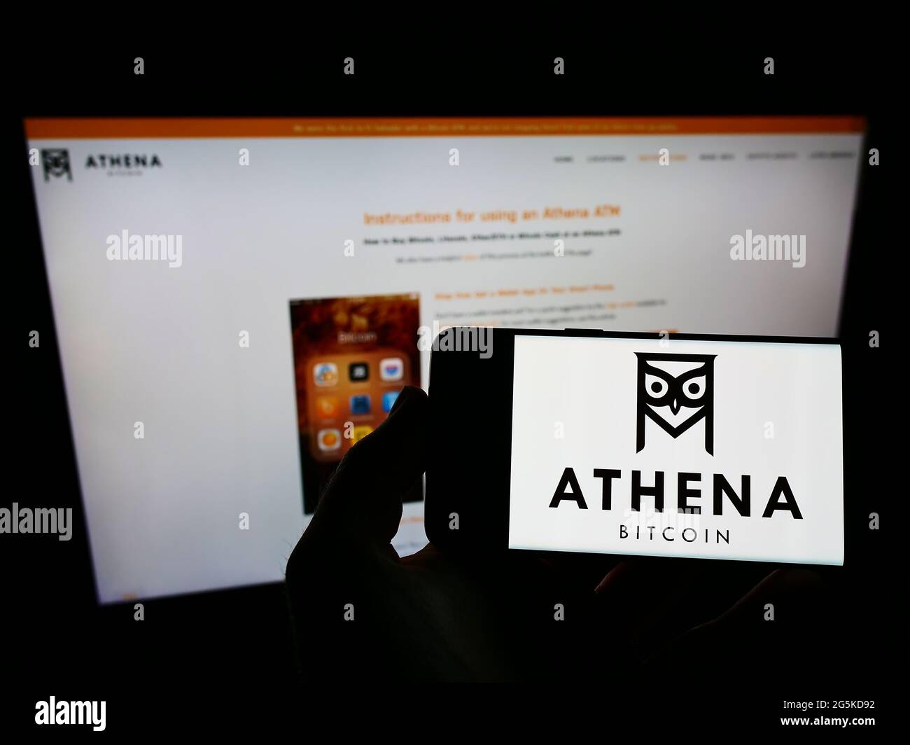 Cryptocurrency atm us hi-res stock photography and images - Alamy