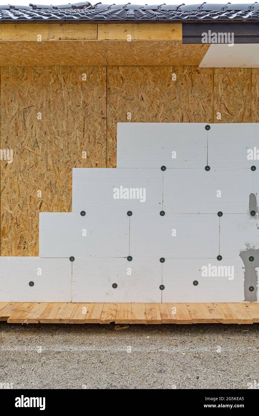 Styrofoam panels hi-res stock photography and images - Alamy