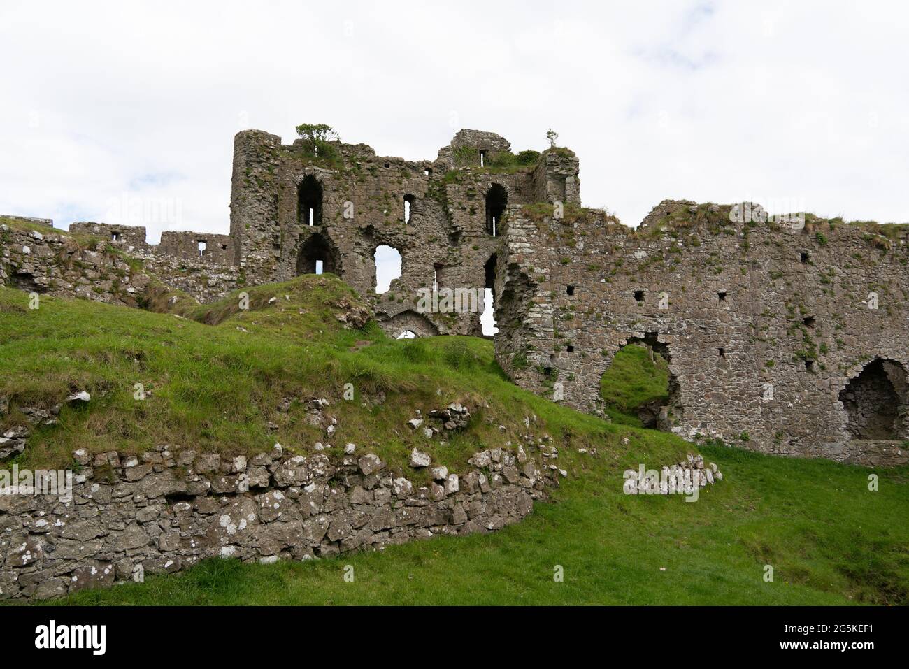 Roche castle dundalk hi-res stock photography and images - Alamy