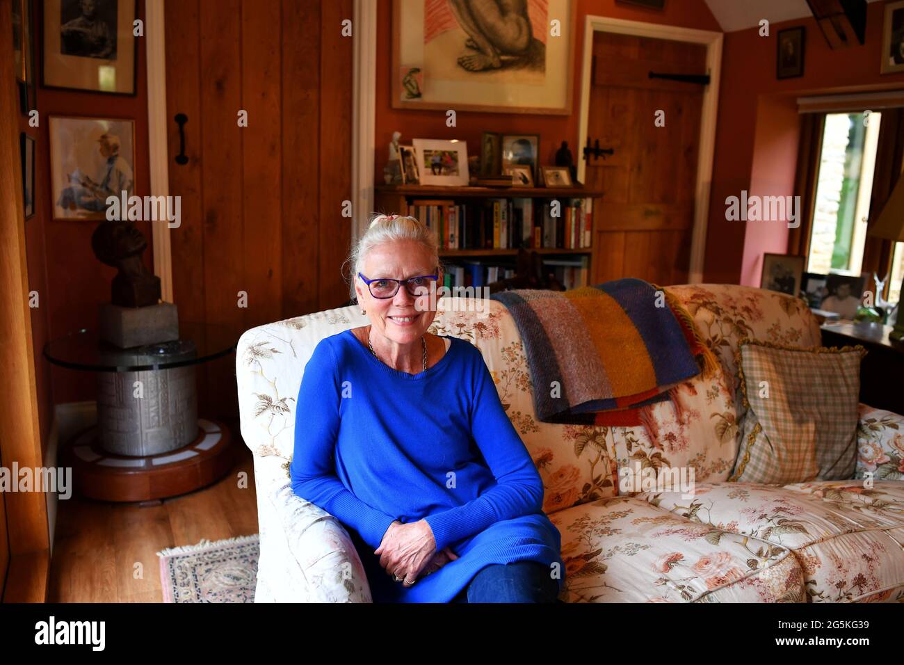 Penny junor hi-res stock photography and images - Alamy