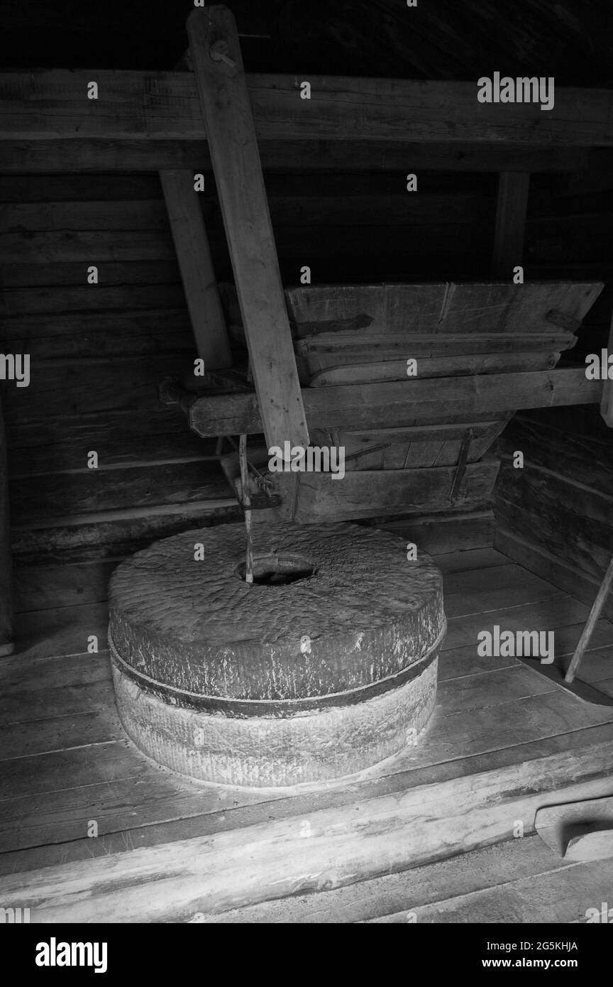 Ancient grain mill hi-res stock photography and images - Alamy
