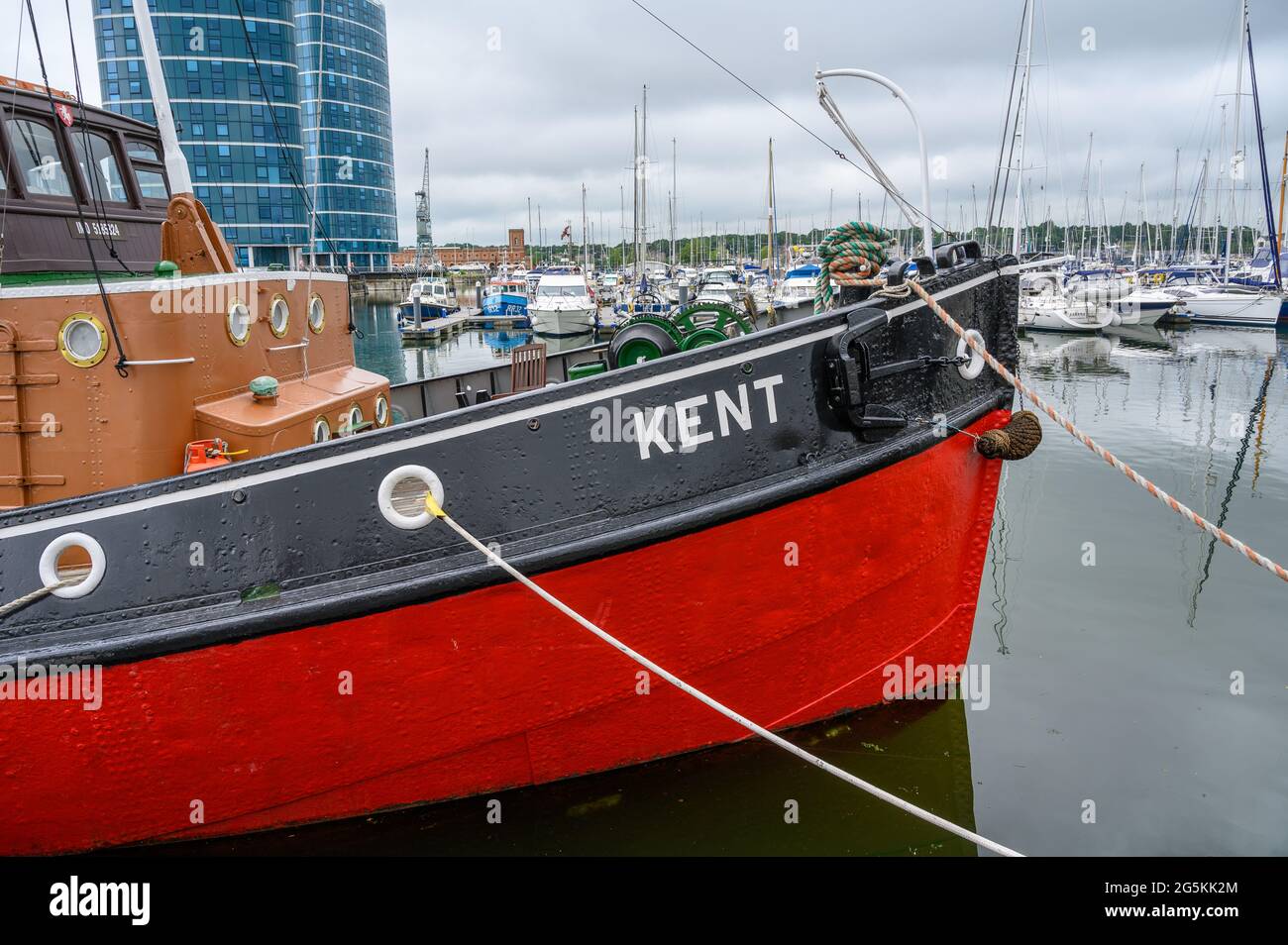 Restored tug boat hi-res stock photography and images - Alamy