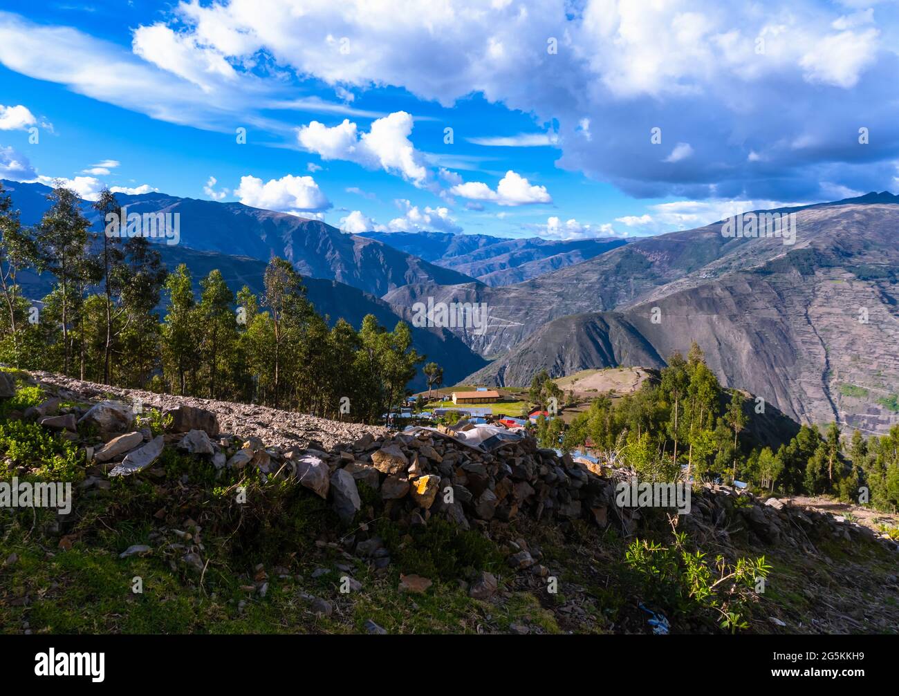 Cloudy sky over the Mantaro river and the rural town in Peru Stock ...