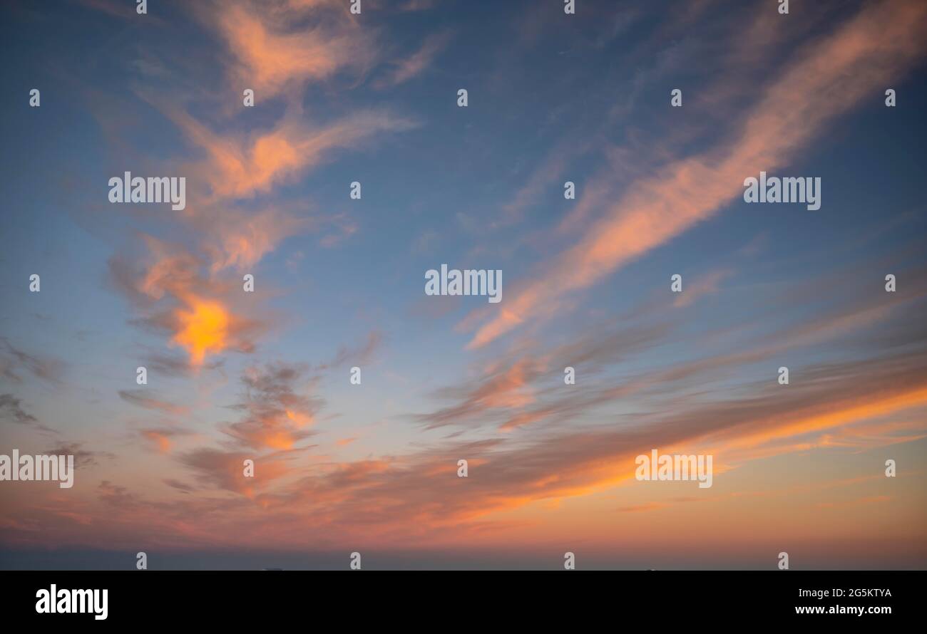 Europe pink sky hi-res stock photography and images - Alamy