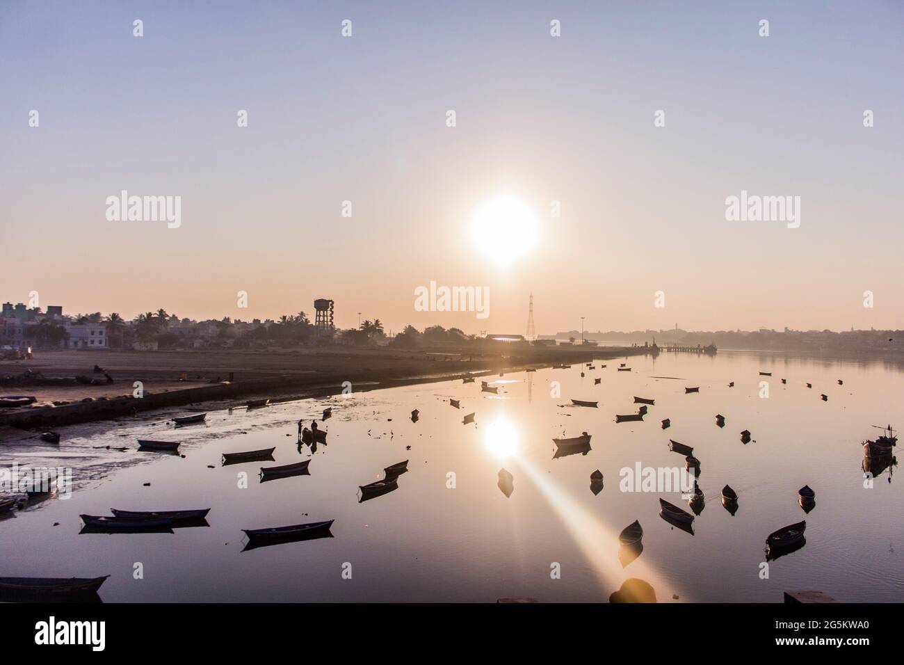 Indian cove historical hi-res stock photography and images - Alamy