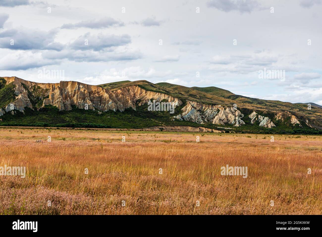 Landscape, Omarama Clay Cliffs, Ahuriri River Clay Cliffs, Waitaki ...