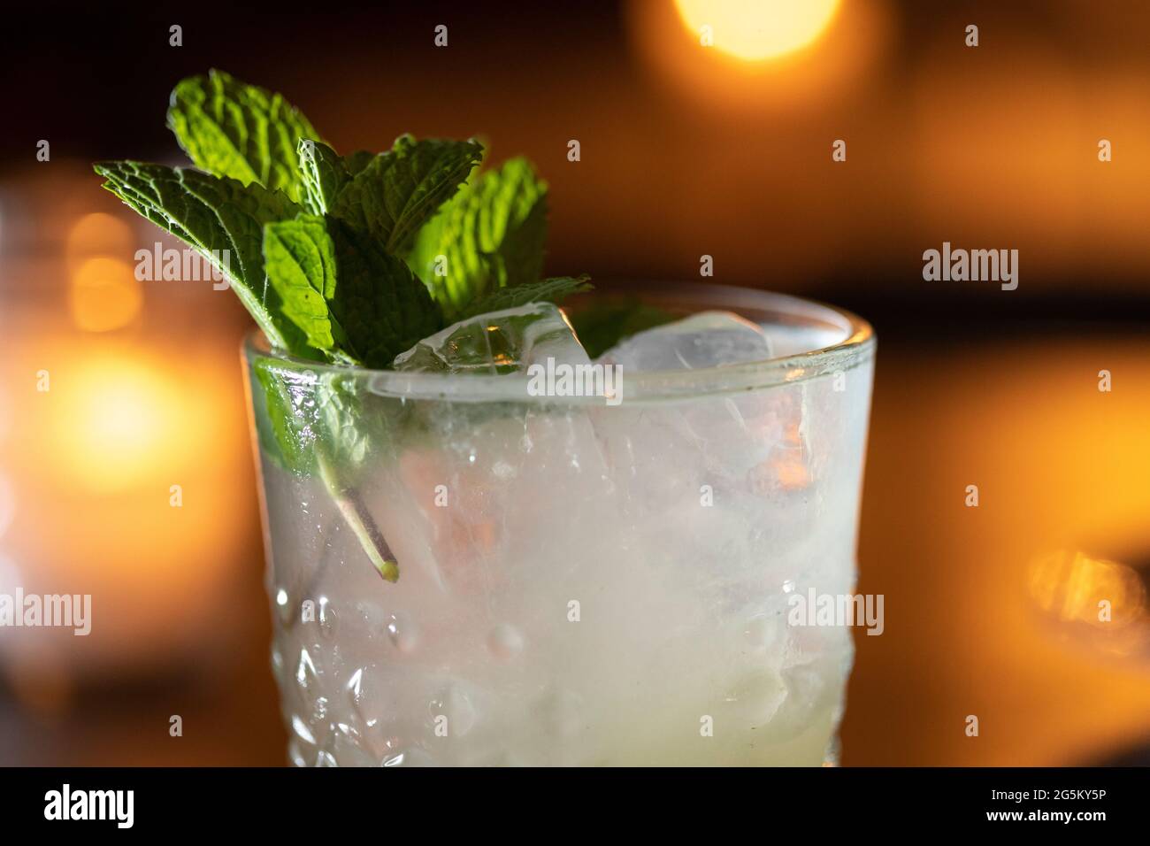 Amber lights hi-res stock photography and images - Alamy