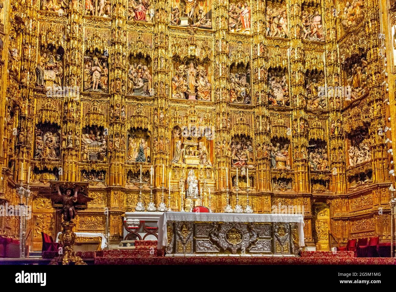 Golden main altar with biblical figures, chancel of the Cathedral of ...