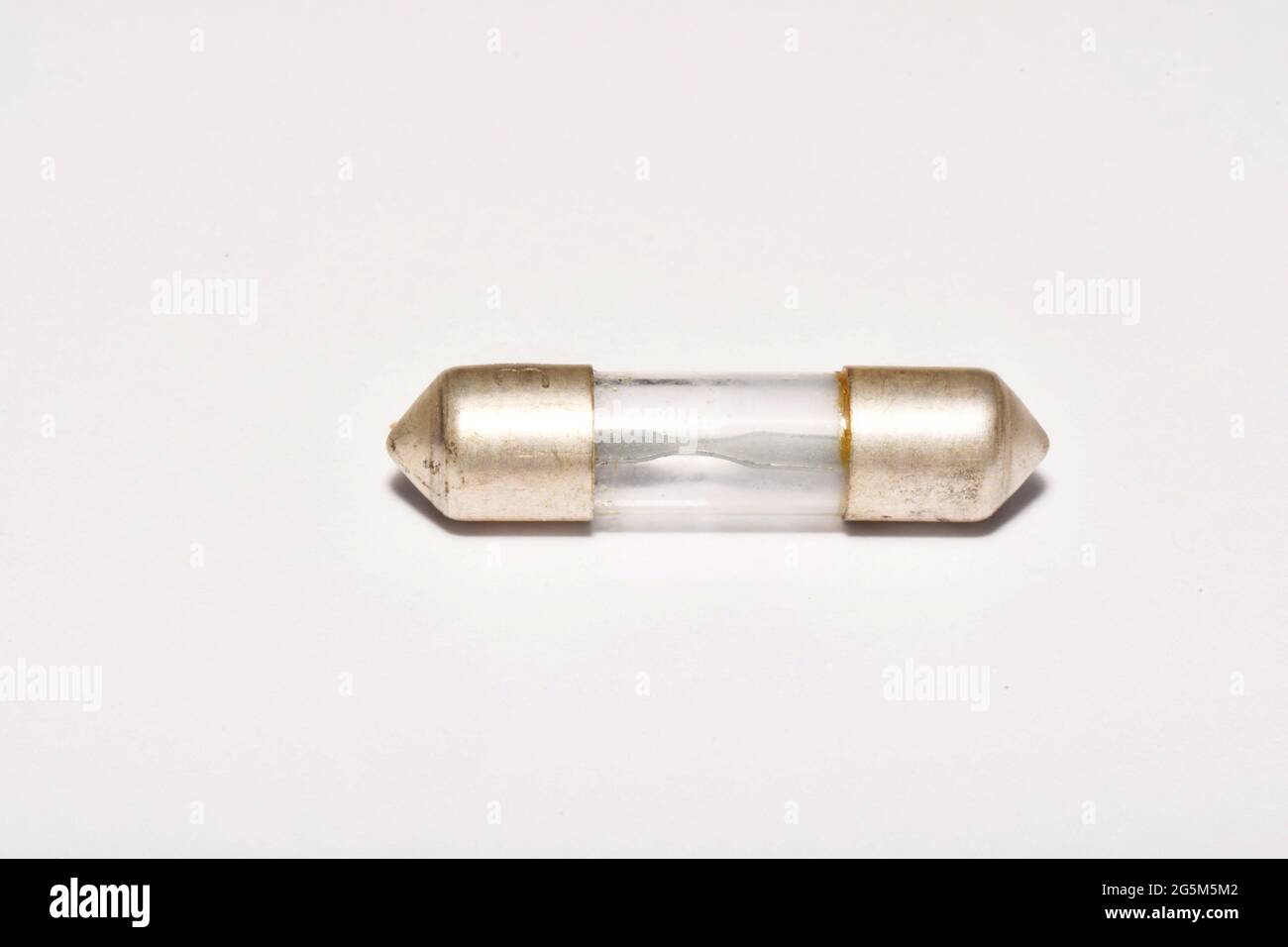 Glass fuse hi-res stock photography and images - Alamy